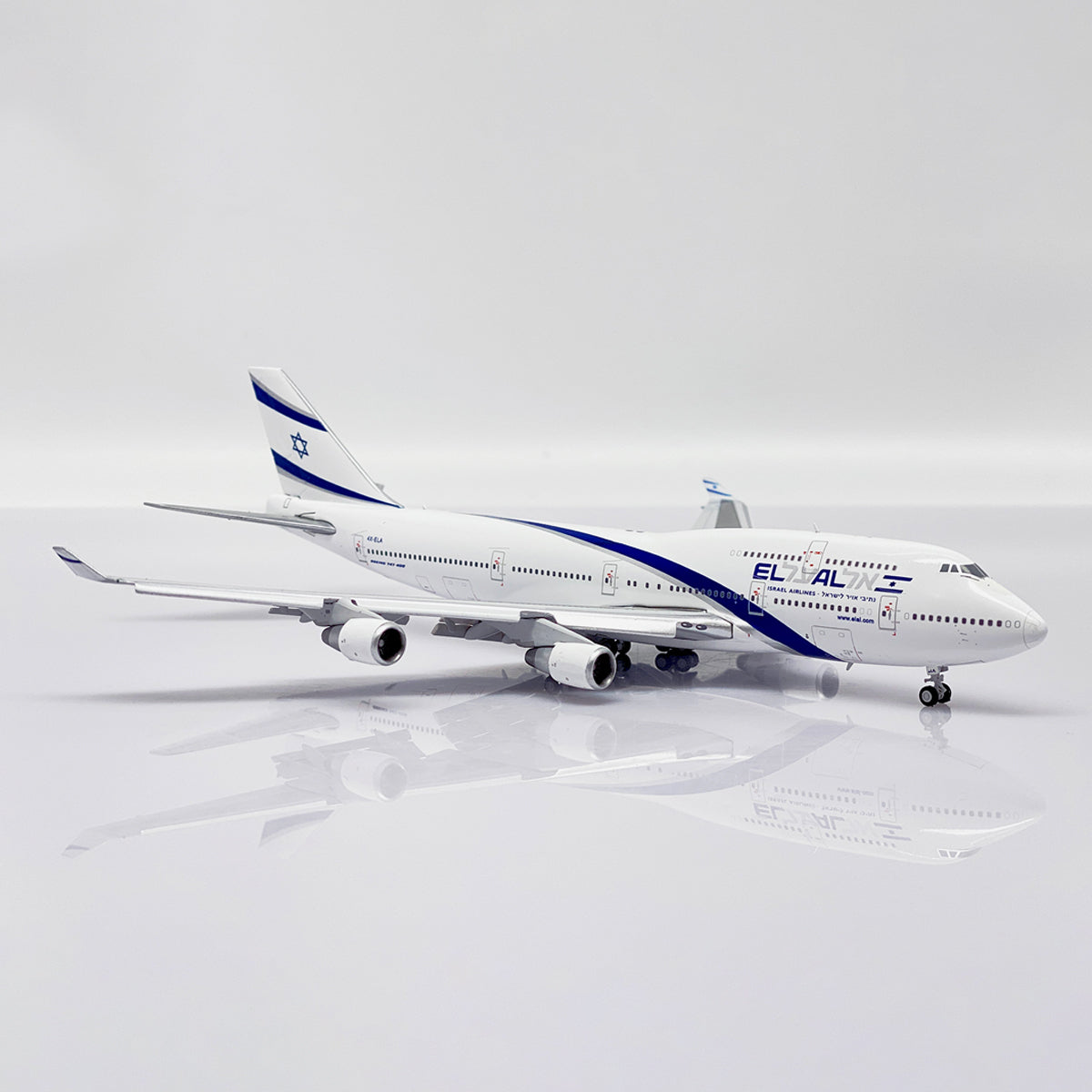 JC Wings X Aviationtag El Al Boeing 747-400 4X-ELA Edition 1:400 Flaps Down