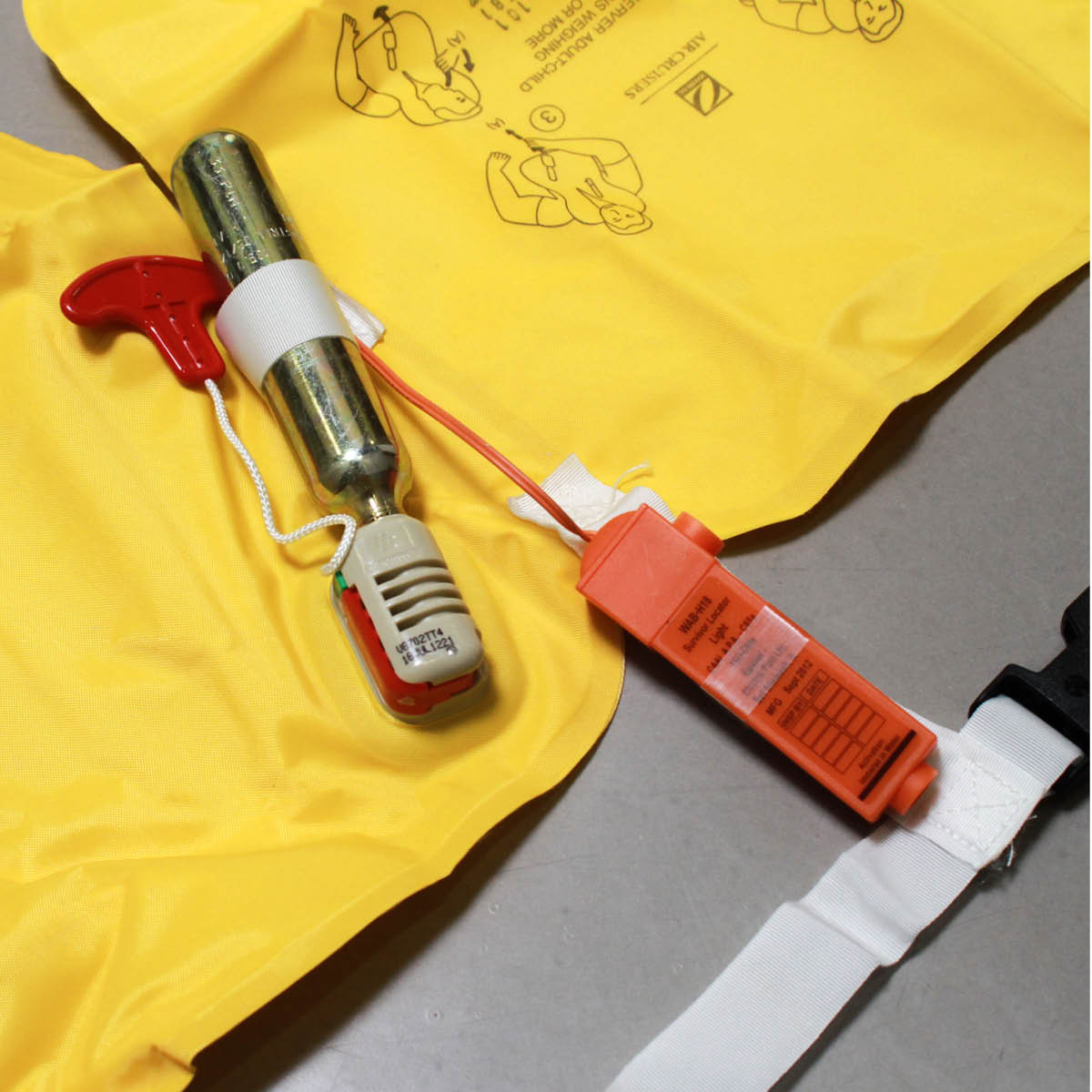 Original Aircraft Life Vests - Collectibles from the Aviation World