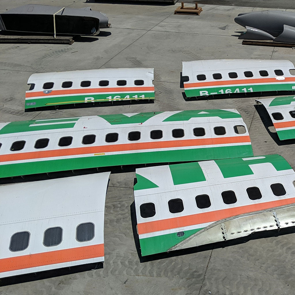 Plane Skin Tags | EVA Air Boeing 747 B-16411 Keychain | Aviationtag