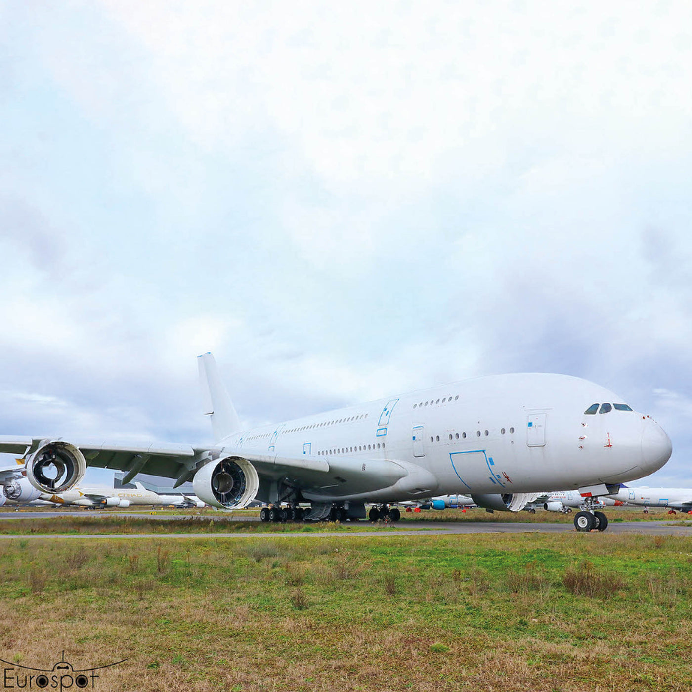 Airbus A380 - 9V-SKD Schlüsselanhänger Weiß kaufen